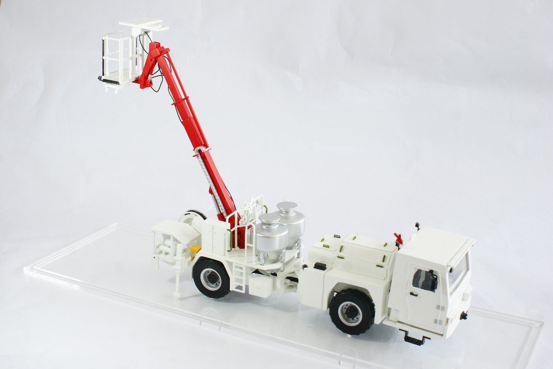 TITAN 1/25 ANFO Charger Truck - ViaPia