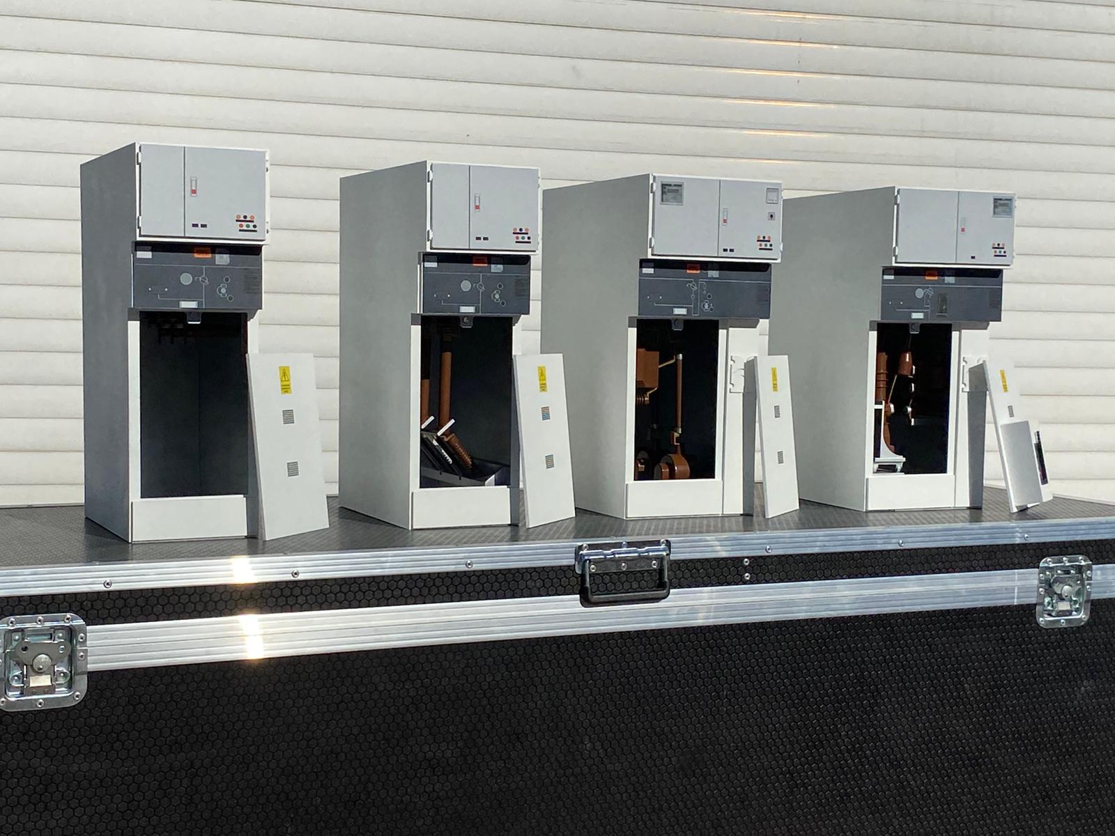 EUROPOWER 1/4 Metal Electricity Transformer Cell with Interior - ViaPia