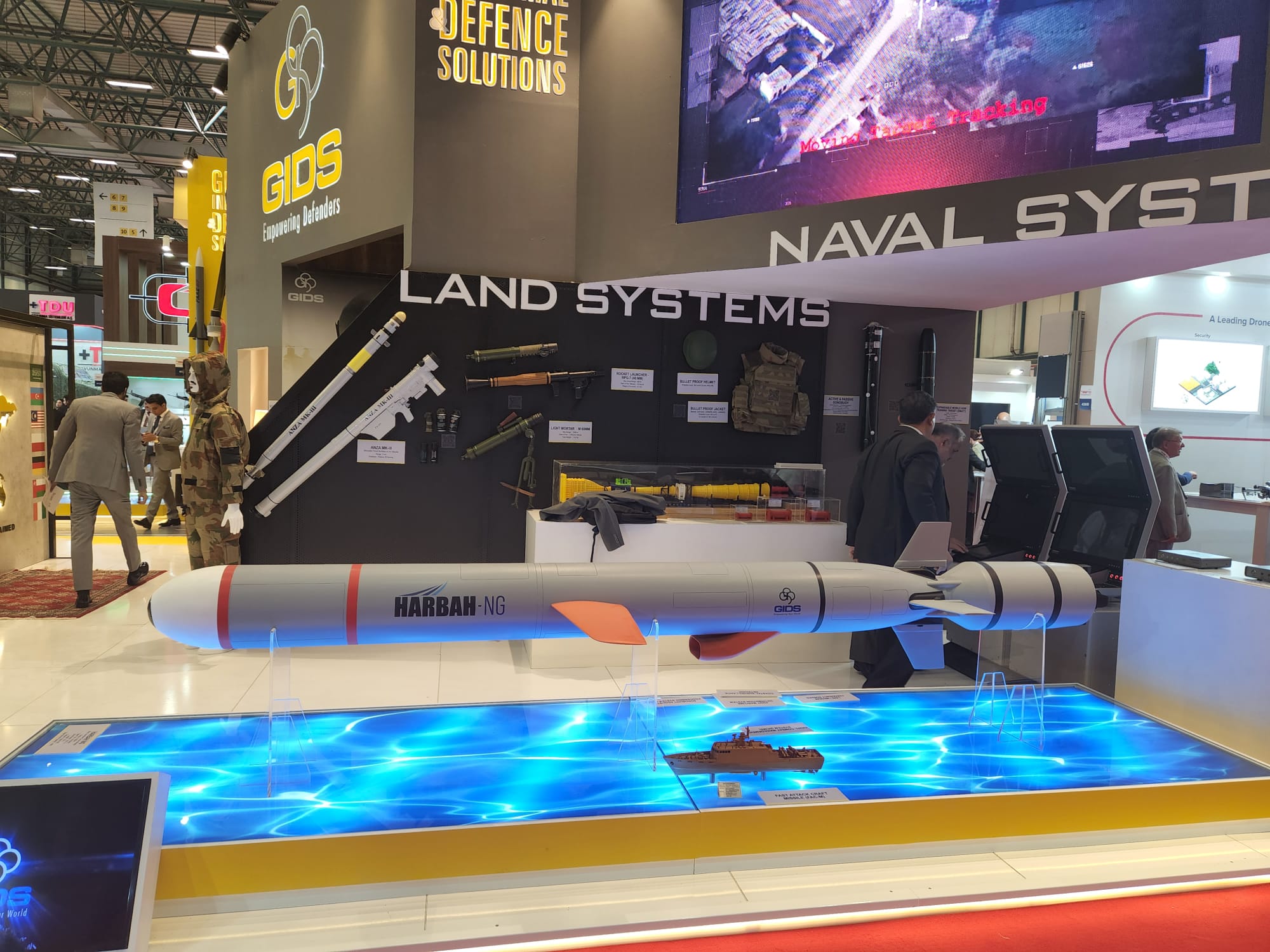 1/2 GIDS HARBAH MISSILE Mock-Up IDEF 2023 - ViaPia